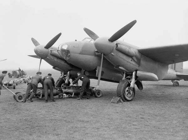 de Havilland Mosquito B Mk.IV | Plane Dave